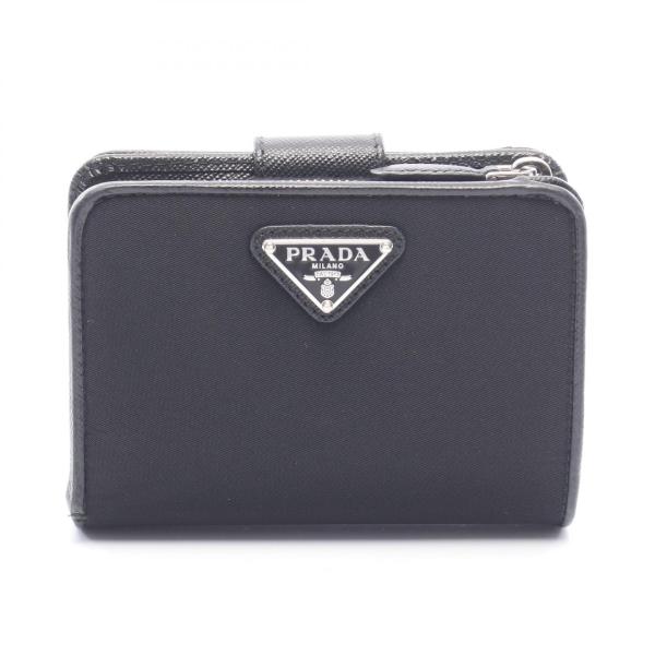 【商品番号】2120900116248【ブランド】PRADA【商品名】プラダ PRADA 二つ折り財布 財布 ナイロン ブラック系 1ML018 【中古】【査定結果】A【型番】1ML018【サイズ】幅：12cm、高さ：9cm、マチ：3cm、...