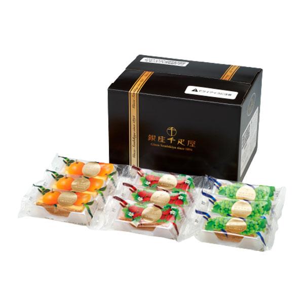 【発売日：2022年10月06日】【銀座ミルフィーユアイス（イチゴ）】乳製品、ストロベリーソース、パイ生地、砂糖、チョコレートコーティング、イチゴ果汁、卵黄、増粘剤（増粘多糖類）、着色料（ベニコウジ）、香料、酸味料、乳化剤、リン酸Ca【銀座...