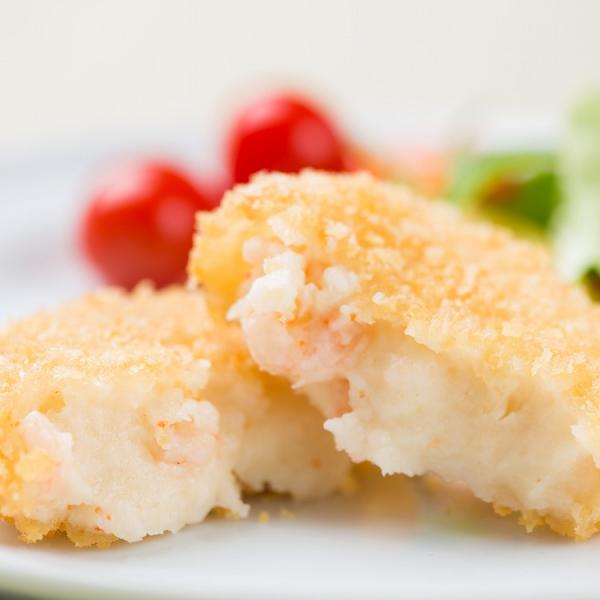 【発売日：2024年09月26日】2020年食べログ洋食『百銘店』に選ばれた黒毛和牛一頭買いの洋食店「ＲＥＶO」。レストランメニューとして提供しているエビクリームコロッケを太田創一オーナーシェフ監修の下、忠実に再現しました。プリプリのエビの...