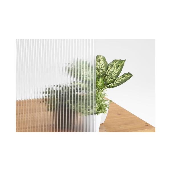 【発売日：2023年11月21日】【商品スペック】特長●ポリカーボネート樹脂製のため、耐久性に優れており丈夫です。●空気層を持つ中空構造なので断熱・保温性に優れています。●燃えにくく、安全で、過酷な温度環境にも耐えれます。●耐候性に優れてい...