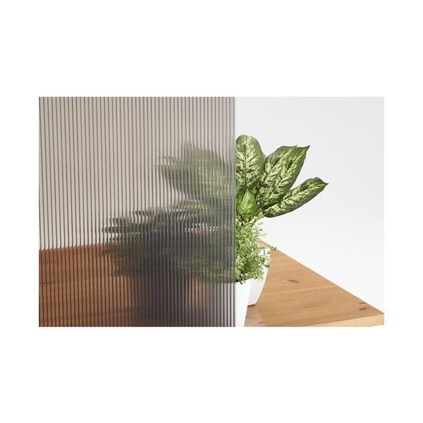 【発売日：2023年11月13日】【商品スペック】特長●ポリカーボネート樹脂製のため、耐久性に優れており丈夫です。●空気層を持つ中空構造なので断熱・保温性に優れています。●燃えにくく、安全で、過酷な温度環境にも耐えれます。●耐候性に優れてい...