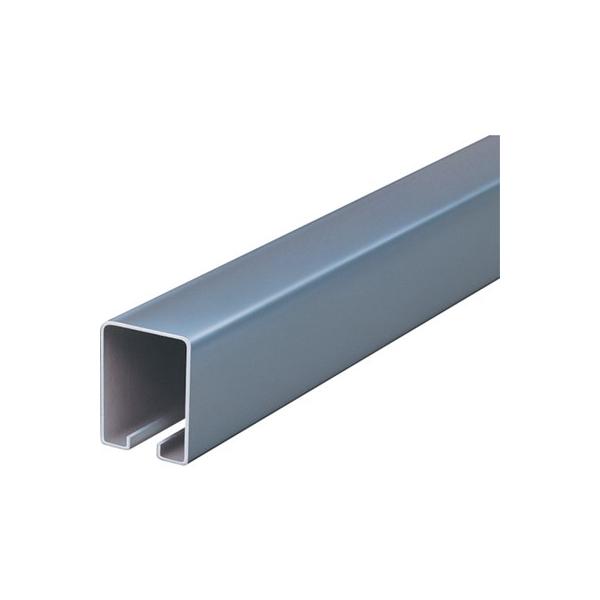 【発売日：2024年04月24日】特長●ウレタン樹脂塗料をレールの内外に被覆しており強力な密着性とシルバーグレーの落ち着いた美しい色調に仕上げています。用途●軽量〜重量建具・ビニールシート(カーテン式)・作業工具吊り・軽量物の運搬など、様々...