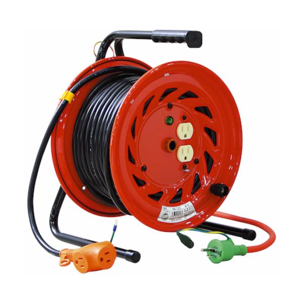【発売日：2025年05月21日】特長●ドラム本体は電源のそばに置き、コンセントが付いている先端を目的場所まで伸ばして使用します。（逆配電型）●高所・狭所作業に最適です。●ポッキンプラグ（2芯3芯兼用プラグ）です。仕様●電線種：VCT●電線...