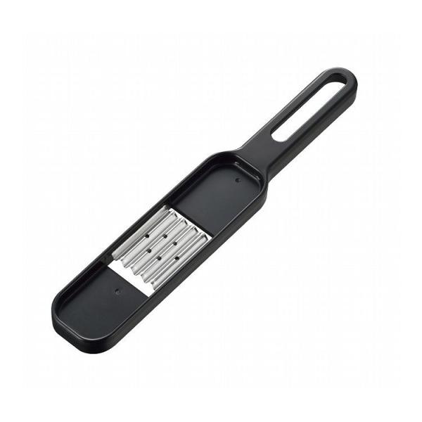 【発売日：2023年06月07日】長ネギをいきなりみじん切りにできるスライサーができました！まな板や包丁を出さずに、あっという間にみじん切り！チャーハン、油淋鶏、餃子、麻婆豆腐などの中華料理はもちろん、冷奴や麺類の薬味にも大活躍です。長ネギ...