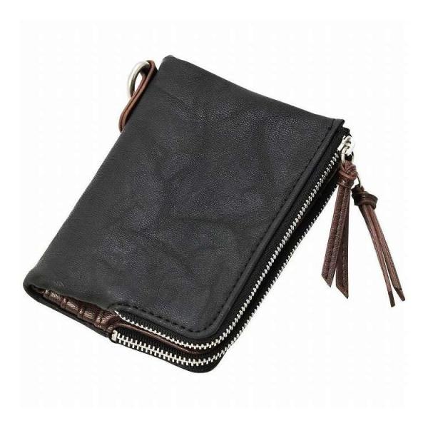 【発売日：2025年08月15日】【商品説明】ファスナーポケットが二つあるため、一方をコインケースとして、もう一方は鍵や切符などすぐに取り出したい小物を入れるのに便利です。素材にはラムスキンのような雰囲気を持ったフェイクレザーを使用していま...