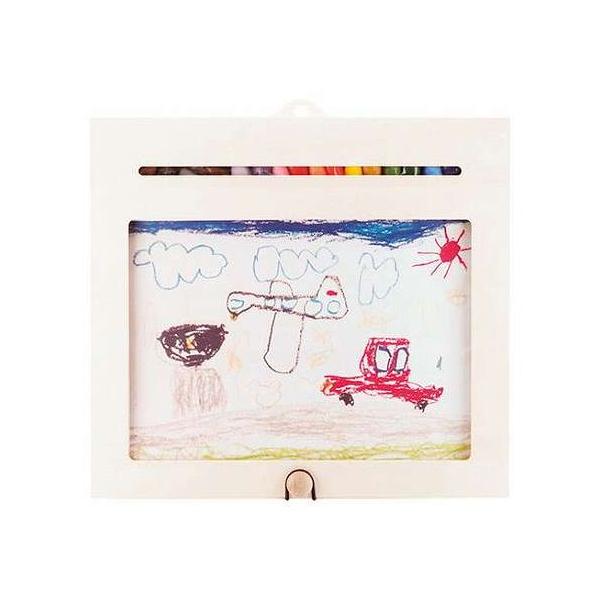 【発売日：2026年02月27日】「MUSEO」は子どもの豊かな成長を促す、お絵描きの時間をスマート&amp;シンプルにできる画板です。付属のクレヨンは握力の弱い小さな子どもの手でも持ちやすい形状になっており、素材も安心、安全にこだわった天...