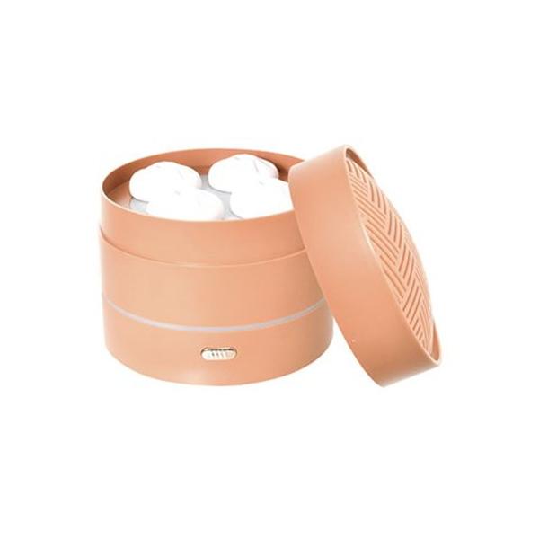 【発売日：2024年11月14日】本格中華!小籠包加湿器で気分は中華街!?特長本格中華な小籠包加湿器。351山来から長年愛されてきた小籠包(加湿器)が登場です。4つの小籠包がかもし出すこの雰囲気、思わず手を伸ばしたくなるかも…?●食欲増す?...