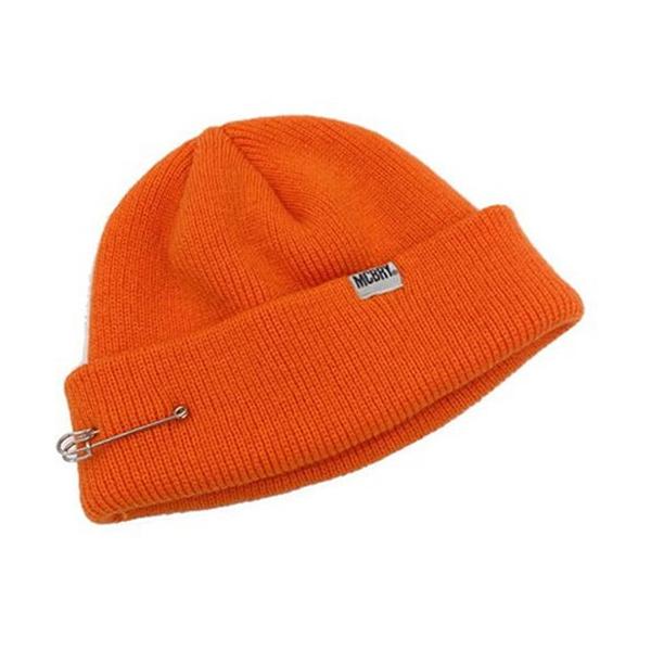 【発売日：2024年11月14日】MCBRYSHORTBEANIE(ORANGE)特長●ユニセックスデザインMACKBARRYのアイテムは、全てユニセックスデザイン。シンプルなデザインなので、コーデに取り込みやすいです。●様々なシーンで着用...
