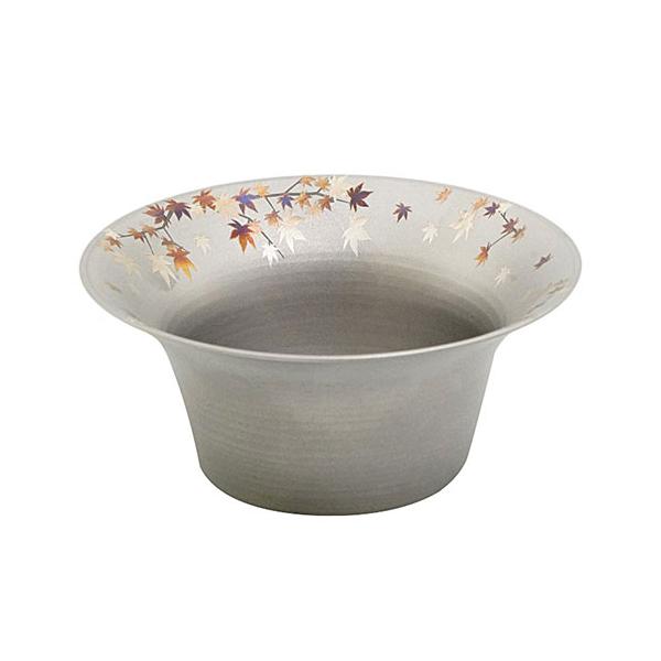 【発売日：2025年09月19日】【仕様】・サイズ:直径70×高さ30mm・重量:25g・容量:50ml(満水時)・素材:純チタン・生産国:日本※食洗器を利用される際は、過度に高温での洗浄や乾燥をさけてください。ご使用に伴うキズ・変形、その...