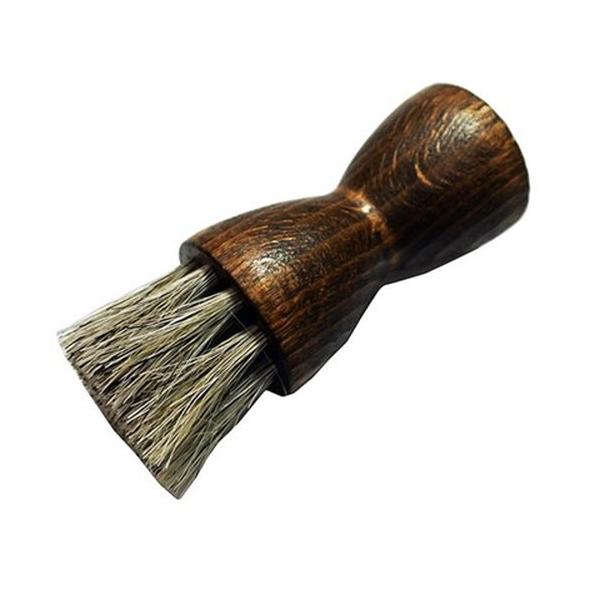 【発売日：2024年11月14日】高級馬毛100%使用。特長●クリーム塗布用のブラシです。●高級馬毛を100%使用しています。●毛並みが柔らかいので、クリームを綺麗に塗る事ができます。●上品なニス仕上げで、高級感を演出しています。仕様〇色:...