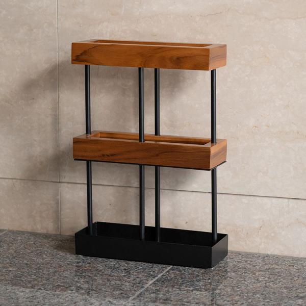 【発売日：2024年01月10日】■商品サイズ幅27×奥行10×高さ40cm■素材天然木(チーク) ラッカー塗装 スチール(粉体塗装)■生産国インドネシア■特徴温かみのあるチーク材とスタイリッシュなアイアンを組み合わせたアンブレラスタンド。...