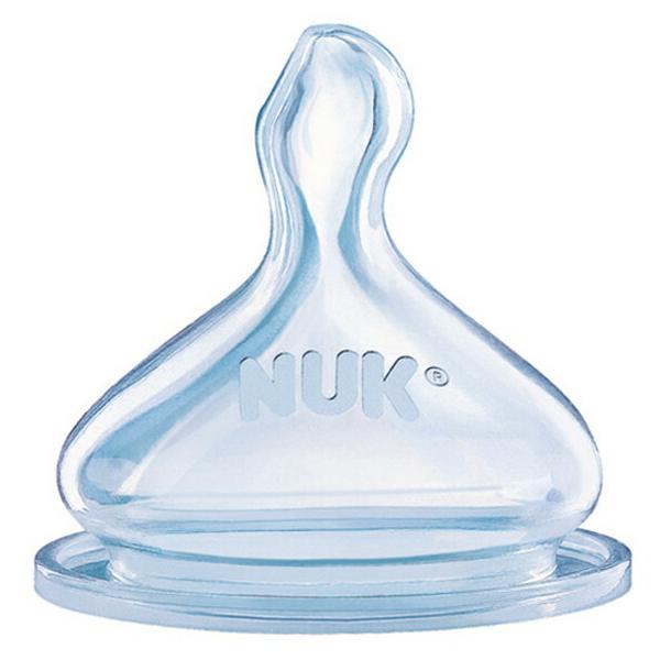 【発売日：2016年09月13日】【商品詳細】素材：合成ゴム(シリコーン)原産国：ドイツ備考※「スタンダードほ乳びん」には使用できません。赤ちゃんのお口の中で柔軟に形を変えるママの乳首を再現した、NUK独自のニップル。だからミルクと母乳の切...