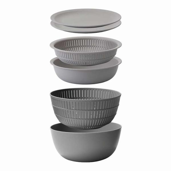 【発売日：2026年02月09日】●ザルとボールとプレートはきれいに重ねて収納することができます。お米をふっくらとみずみずしく炊き上げるための”とぎ方”にこだわったザルとボウルのセット。●ザル側面に配した縦スリットで非常に水切れが良く、ヌカ...