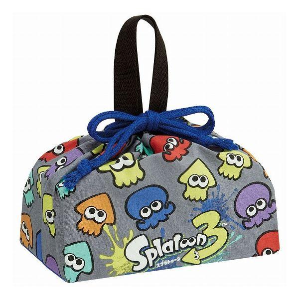 【発売日：2023年03月02日】【商品詳細】お弁当箱を入れるのに便利な巾着袋です。ランチ巾着としてはもちろん、小物入れや小分け袋として使用するなど、用途の幅広い商品です。【スペック】商品サイズ約290×165×120mm綿100%日本製