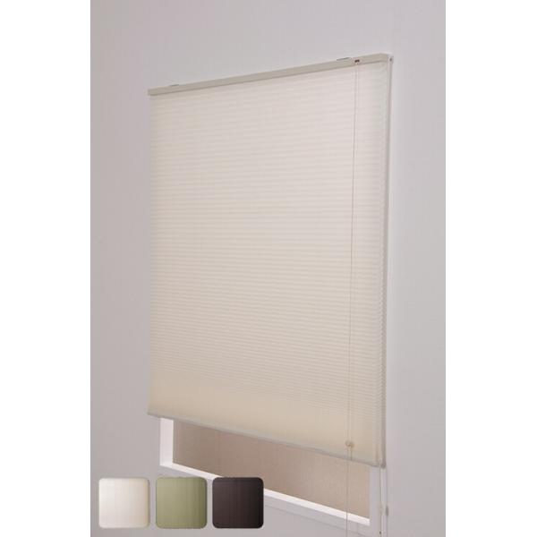 【発売日：2018年07月09日】サイズ：W180×H135cm。ハニカム構造が窓と部屋の間に空気層を作ることにより外気や外からの温度を跳ねかえします。冷暖房効果アップしお部屋を快適に保ちます。カーテンレールにも取付できます。