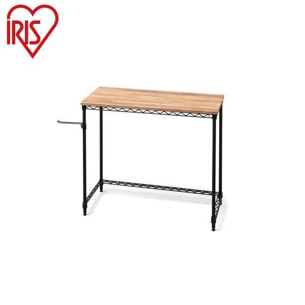 【発売日：2023年10月11日】【商品説明】■奥行きがスリムでコンパクトなデスクです。■ノートパソコンやA4サイズのノートを置いても広々使えます。■木天板はデザイン木目でアクセントをプラスします。■小物掛けに便利なポールフック付きです。ス...