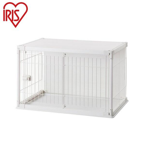 【発売日：2023年10月11日】【商品説明】■木製の屋根と背面板を付け、ワンちゃんがリラックスできるサークルです。■屋根・背面板はPVC(塩化ビニル)シートを使用しているので、ふき取りなどのお手入れが簡単です。■屋根の上にはお手入れ品やお...