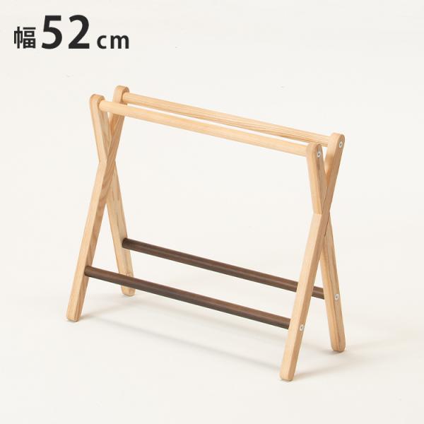 【発売日：2025年04月25日】壁に立てかけるタイプのシューラック。各段で棚の高さが違うので、子どもの靴やスニーカーから高さのあるブーツや登山靴まで様々な靴を収納できます。8足まで収納可能で、1日履いた靴を風通し良く休ませることも。玄関の...