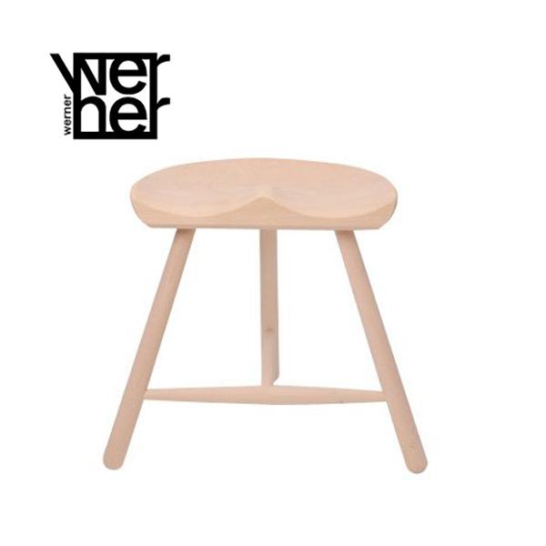 【発売日：2023年10月05日】サイズ：H420mm x W460mm x D360mmシート高さ：390mmカラー：ナチュラル素材：ビーチ材（無塗装）デザイナー：ラーズ・ワーナー