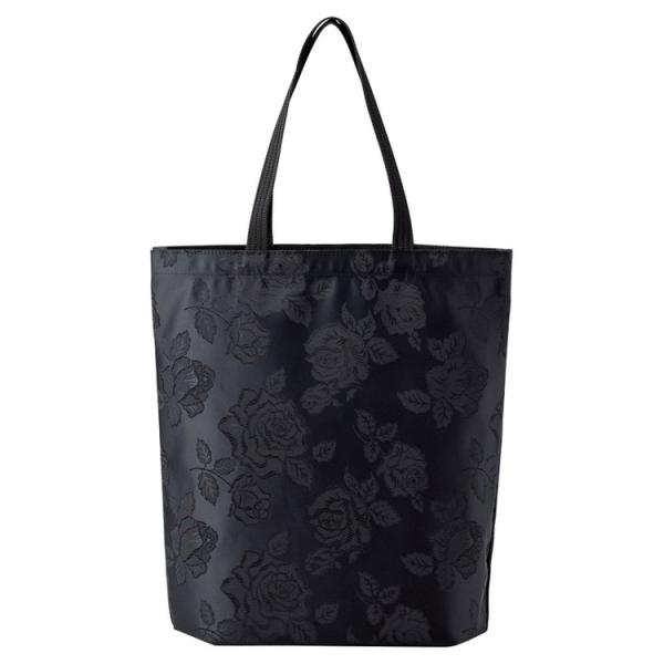 【発売日：2025年11月04日】光沢あるバラ柄を織り込んだ高密度ジャガード生地を使用しており、とても軽くて丈夫です。フォーマル時、上品なサブバッグとしても重宝します。オープン開閉式。内吊ポケット×1室。表地:ポリエステル、付属:ポリプロピ...