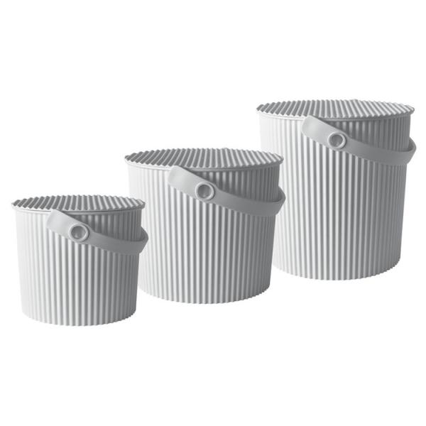 【発売日：2025年11月04日】段ボールのように波うつデザインの座ることのできるフタ付きバケット。miniサイズ（4L）・Sサイズ（8L）・Lサイズ（10L）の同色3個セット。キッズルームのおもちゃ入れや食材の収納BOXなど小物収納として...