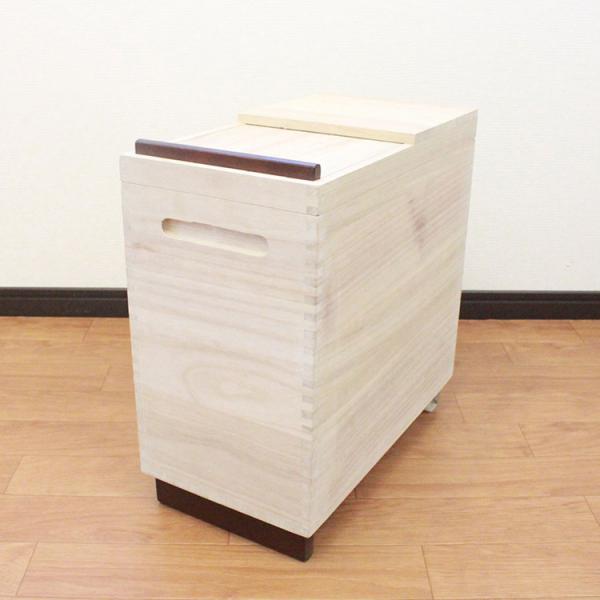 【発売日：2021年07月21日】【サイズ】約幅24.0×奥行44.5×高さ46.0cm【重量(kg)】2.8【材質】本体：天然木桐材、取っ手・脚部：パイン材(ラッカー塗装)【原産国】中国【商品説明】桐の力でお米を美味しく収納桐の調湿効果で...