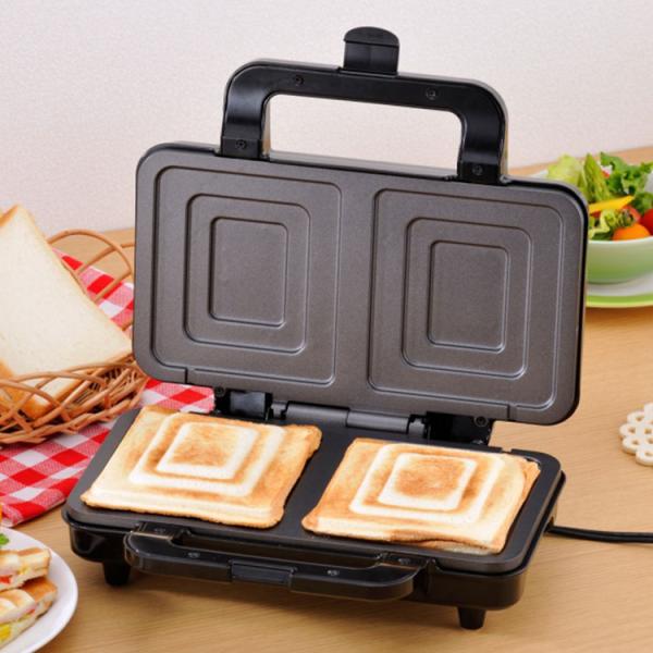 【発売日：2026年07月13日】■商品サイズ:幅29×奥行24.5×高さ10cm 1630g■完成品■材質本体:フェノール樹脂プレート:アルミダイキャスト(フッ素樹脂塗装)AC100V・900Wコード長さ:1.4mプレート固定式食パンの耳...