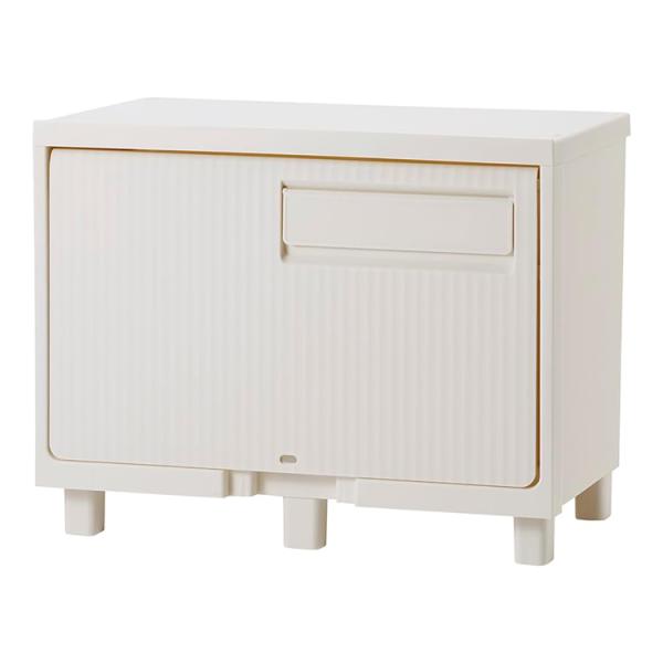 【発売日：2025年10月09日】複数荷物の受け取りに対応。製品を積み重ねたまま荷物の受け取りができ、最大3段まで積み重ねできます。小型荷物に便利な投函扉つき。南京錠で鍵をかけたままでも投函扉から荷物の受け取りが可能です。また、投函扉はポス...