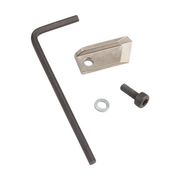 【発売日：2019年05月21日】【商品詳細】●ビニル絶縁電線用皮剥きソケット専用替刃です。●IV、EM IE/F、HIV、KIV線の被覆はがしに。●適合機種：DK-MSDIV200・DK-MSDIV250・DK-MSDIV325●対応本体...