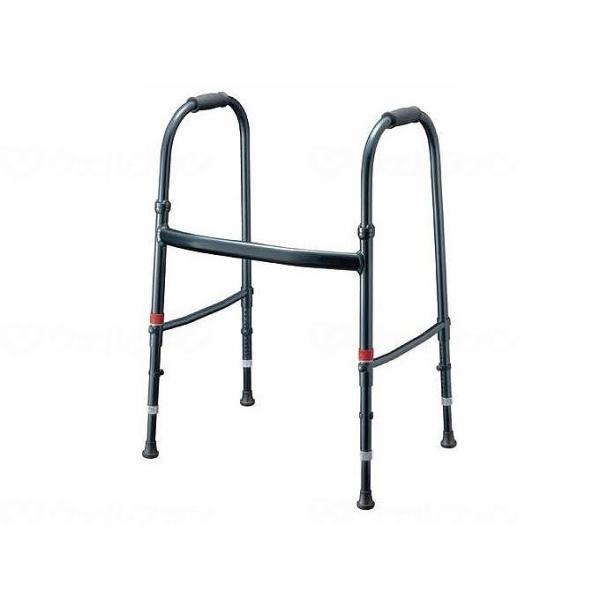 【発売日：2023年06月29日】軽さが最大の魅力マグネシウム合金製で超軽量-規格：1台規格詳細○サイズ：横幅56（グリップ内幅44.5）×奥行44（折りたたみ時約9）×高さ74.5〜85.5cm○垂直耐荷重（4点接地時）：190kg生産国...