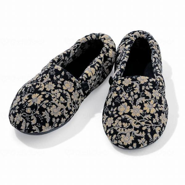 【発売日：2023年06月29日】ワンランク上の上品な生地感靴底素材：ナイロン60％、ポリウレタン40％規格：1足規格詳細○サイズ：20.5〜21.5cm生産国：中国メーカー：徳武産業※メーカーの都合によりパッケージ、内容等が変更される場合...