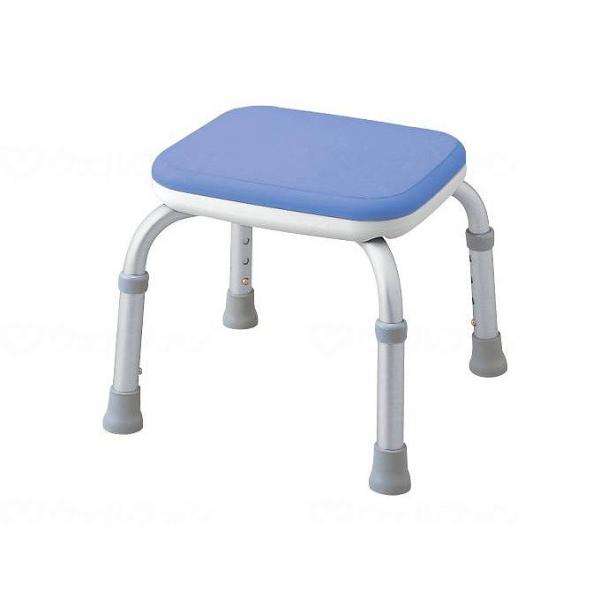 【発売日：2023年06月29日】最小座面高さ28cm。小柄な方に最適なシャワーベンチ。材質（座部・背もたれ）ポリエチレン（ソフトパッド）エチレン酢酸ビニル共重合樹脂（パイプ）アルミニウム規格詳細サイズ：幅36×奥行34.5×高さ28〜35...