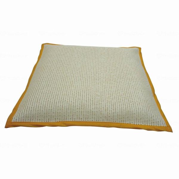 【発売日：2023年06月29日】湯船の中でお尻や背中を優しく支える特殊な座布団と背クッションです。○素材に弾力があり滑らかで、お尻や背中が痛くない○素材をお尻状に窪ませているので座りやすい○メッシュ状の滑り止め素材で足の踏み入れも滑りにく...