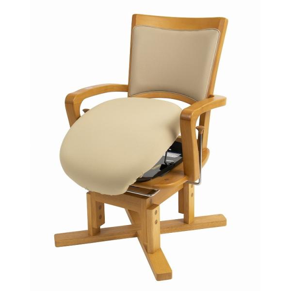 【発売日：2024年11月05日】※当店は介護保険の指定事業者（特定福祉用具販売事業者）ではございません。介護保険でのご購入はできませんので予めご了承ください。商品説明立ち上がりアシスト機能付きピタットチェア登場！回って・止まって・前後にス...