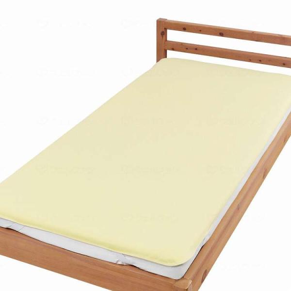 【発売日：2025年12月16日】【商品説明】〇なめらかでやさしい肌触りの風合いです。〇伸縮性があり、ズレにくい、シワになりにくく、乾きやすい素材です。〇四隅ゴムで留めるだけ。ワンタッチで着脱可、巻き込み不要です。○材質素材表面：ポリエステ...