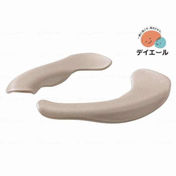 【発売日：2025年12月16日】【商品説明】○便座にのせるだけで、ピタッとズレにくい裏面吸着シート仕様　取り付け、取り外しが簡単。〇吸着タイプなので便座裏はスッキリ。〇汚れたらサッと拭いてお手入れができます。　アルコール除菌剤、塩素系漂白...