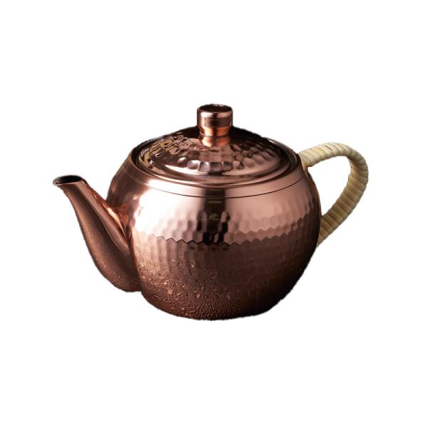 【発売日：2025年10月27日】【商品詳細】銅の急須は熱伝導がよく、お茶の出を早めるので、渋みが少なく、甘く、香りの良いお茶を入れることができると言われています。材質:後手急須:銅・籐、ストレーナー:18-8ステンレス生産国:日本セット内...