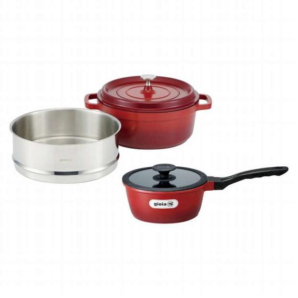 【発売日：2025年10月27日】【商品詳細】鋳物ホーロー鍋に比べ約60%も軽量なアルミダイカスト製で熱伝は鉄製の約3倍で時短料理。蒸し器付きで煮込みから蒸し物料理と料理の幅が広がるキャセロール蒸し器付きとソースパンのセット。レシピ付。材質...