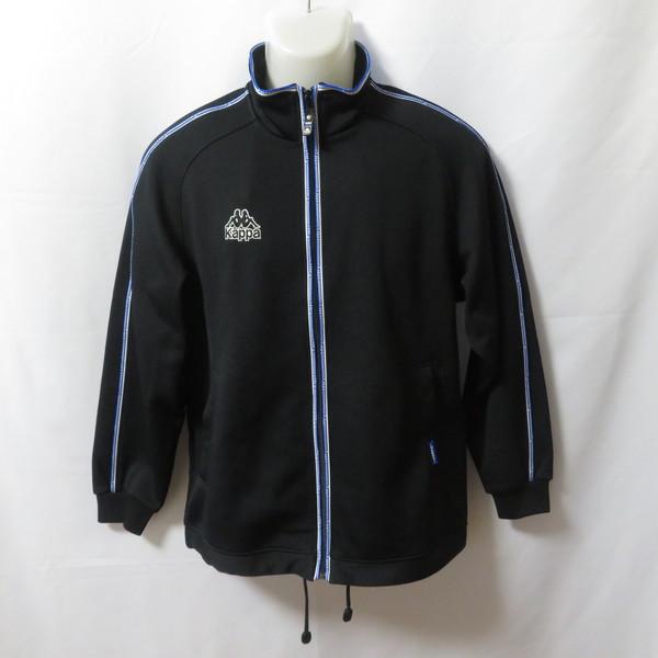 在庫は一点のみになります。当日〜翌営業日出荷にて対応致します。ブランド名：KAPPA/カッパ品番：KATT-0014商品名：トラックジャケット ジャージ ジップ カジュアル スポーツ 運動サイズ：メンズS実寸サイズ：着丈64.5cm×身幅5...