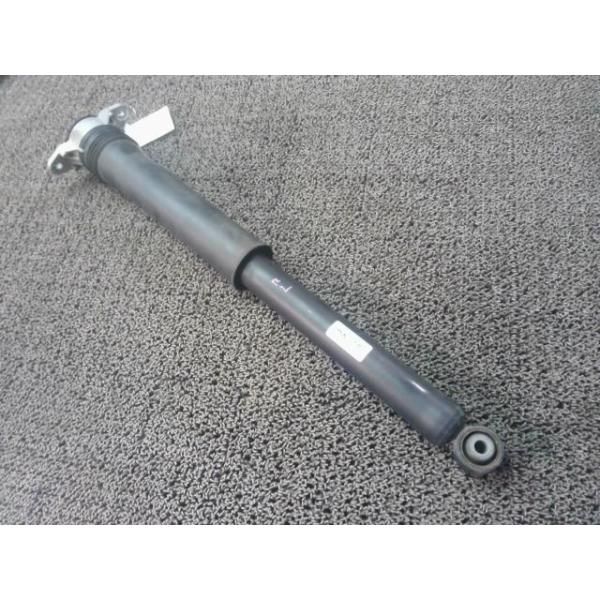 **** 商品説明を必ずご確認ください ****部品管理番号：230403000450800メーカー純正品番：BCKE-28-700E部品名：左Rショックアブソーバー部品区分：リサイクル品車名：ＭＡＺＤＡ３車両タイプ名：4ドアセダン通称型式...