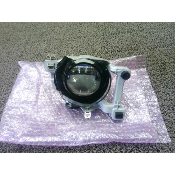 **** 商品説明を必ずご確認ください ****部品管理番号：230410500310800メーカー純正品番：81130-20B50部品名：右ヘッドランプASSY部品区分：リサイクル品管理品番：D4車名：プレミオ車両タイプ名：4ドアセダン通...