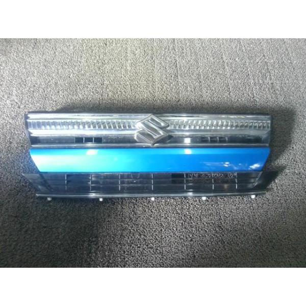 **** 商品説明を必ずご確認ください ****部品管理番号：240201000510400メーカー純正品番：71740-63R20-KAY部品名：ラジエータグリル部品区分：リサイクル品車名：ワゴンＲ車両タイプ名：5ドアハッチバック通称型式...