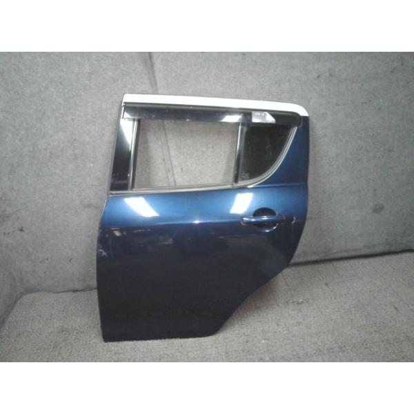 **** 商品説明を必ずご確認ください ****部品管理番号：260204000313400部品メーカー：セントラルメーカー純正品番：68004-71L00部品名：左RドアASSY部品メーカー品番：M262部品区分：リサイクル品車名：スイフ...