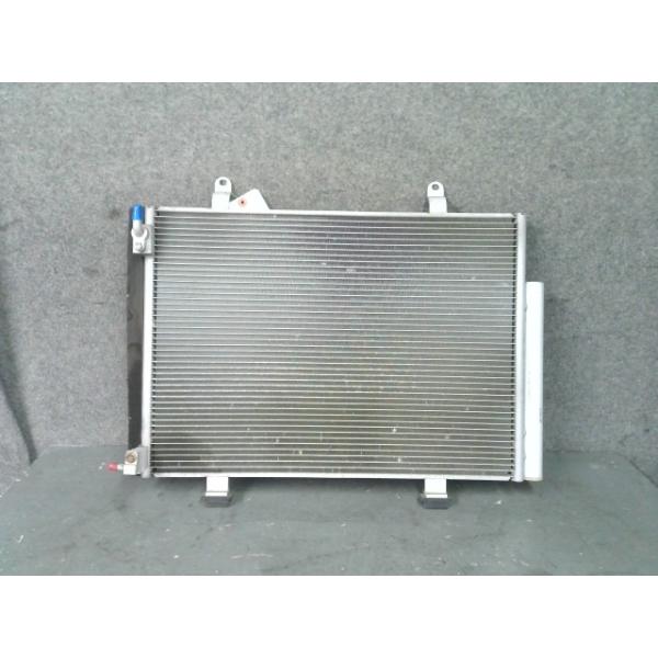 **** 商品説明を必ずご確認ください ****部品管理番号：260204000360600メーカー純正品番：95310-71L01部品名：コンデンサー部品区分：リサイクル品車名：スイフト車両タイプ名：5ドアハッチバック通称型式：ZC72S...