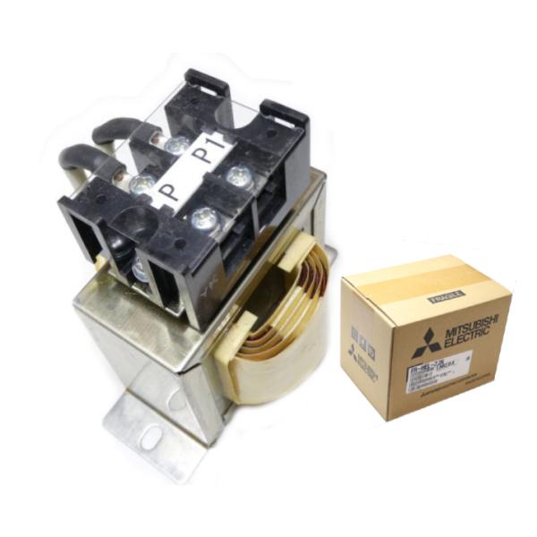 メーカー：三菱電機 力率改善用DCリアクトル本体形名：FR-HEL-2.2K適用電動機容量：2.2kw入力電源仕様：3相AC200〜240v定格周波数：50/60Hz共用力率改善効果：93％以上(100%負荷時)取付け方法：水平面取付または...