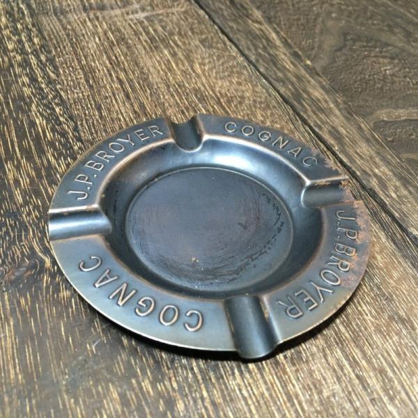 【商品状態】画像にてご確認ください。中古品の為、傷や汚れ等ございます。