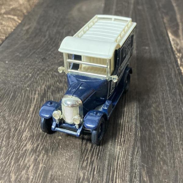 【商品状態】箱はございません。本体のみの出品です。簡易的な拭き取り掃除はしましたが、ホコリの付着など多少ございます。また、当方では完品の状態を正確に把握しておりませんため、破損や欠損等がある可能性がございます。必ず画像をご確認のうえ、ご判断...