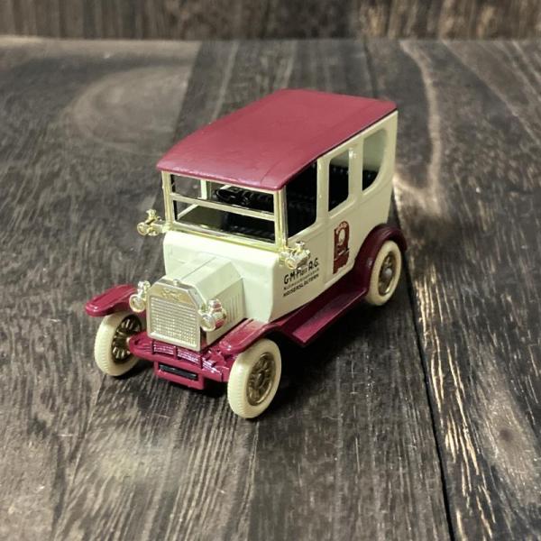 【商品状態】箱はございません。本体のみの出品です。簡易的な拭き取り掃除はしましたが、ホコリの付着など多少ございます。また、当方では完品の状態を正確に把握しておりませんため、破損や欠損等がある可能性がございます。必ず画像をご確認のうえ、ご判断...