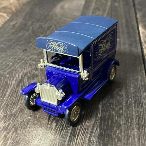 【商品状態】箱はございません。本体のみの出品です。簡易的な拭き取り掃除はしましたが、ホコリの付着など多少ございます。また、当方では完品の状態を正確に把握しておりませんため、破損や欠損等がある可能性がございます。必ず画像をご確認のうえ、ご判断...