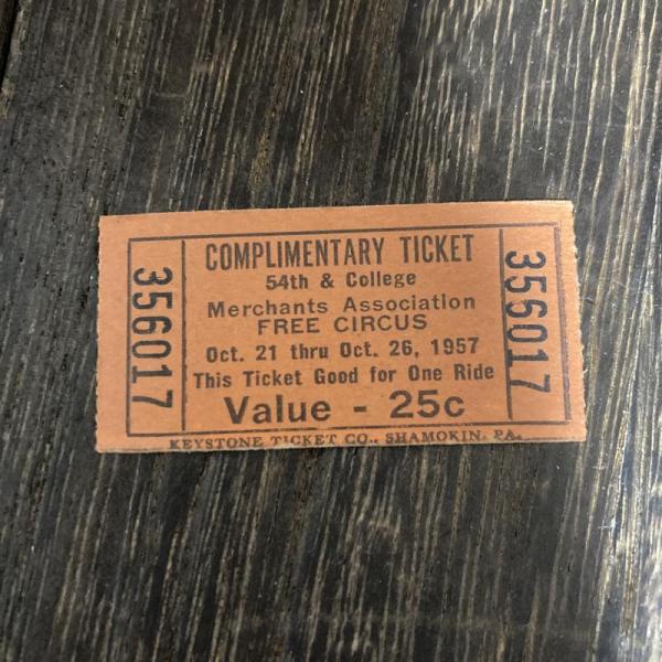 【商品状態】画像にてご確認ください。中古品の為、傷や汚れ等ございます。